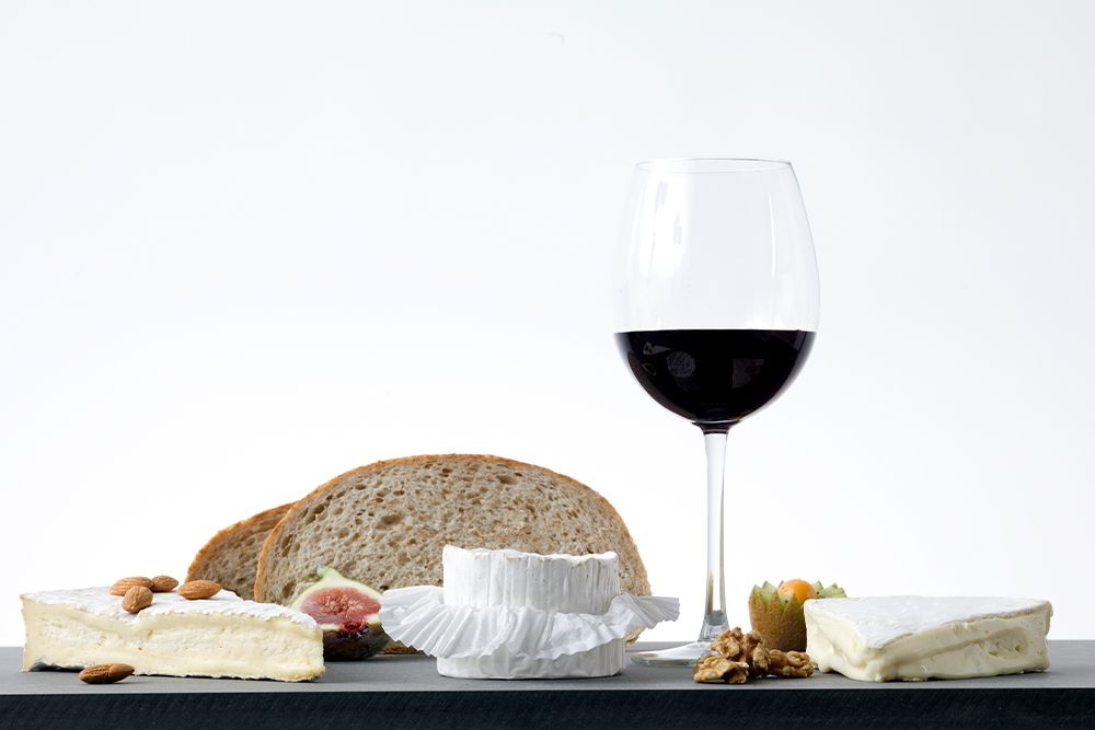 Welke wijn drink je bij welke kaas? | Spar Colruyt Group